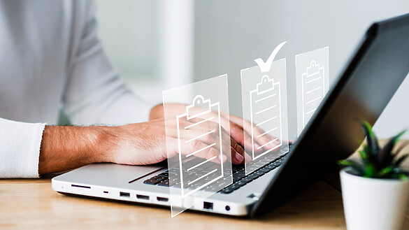 Intelligent Document Processing on AWS – Workflow Automation